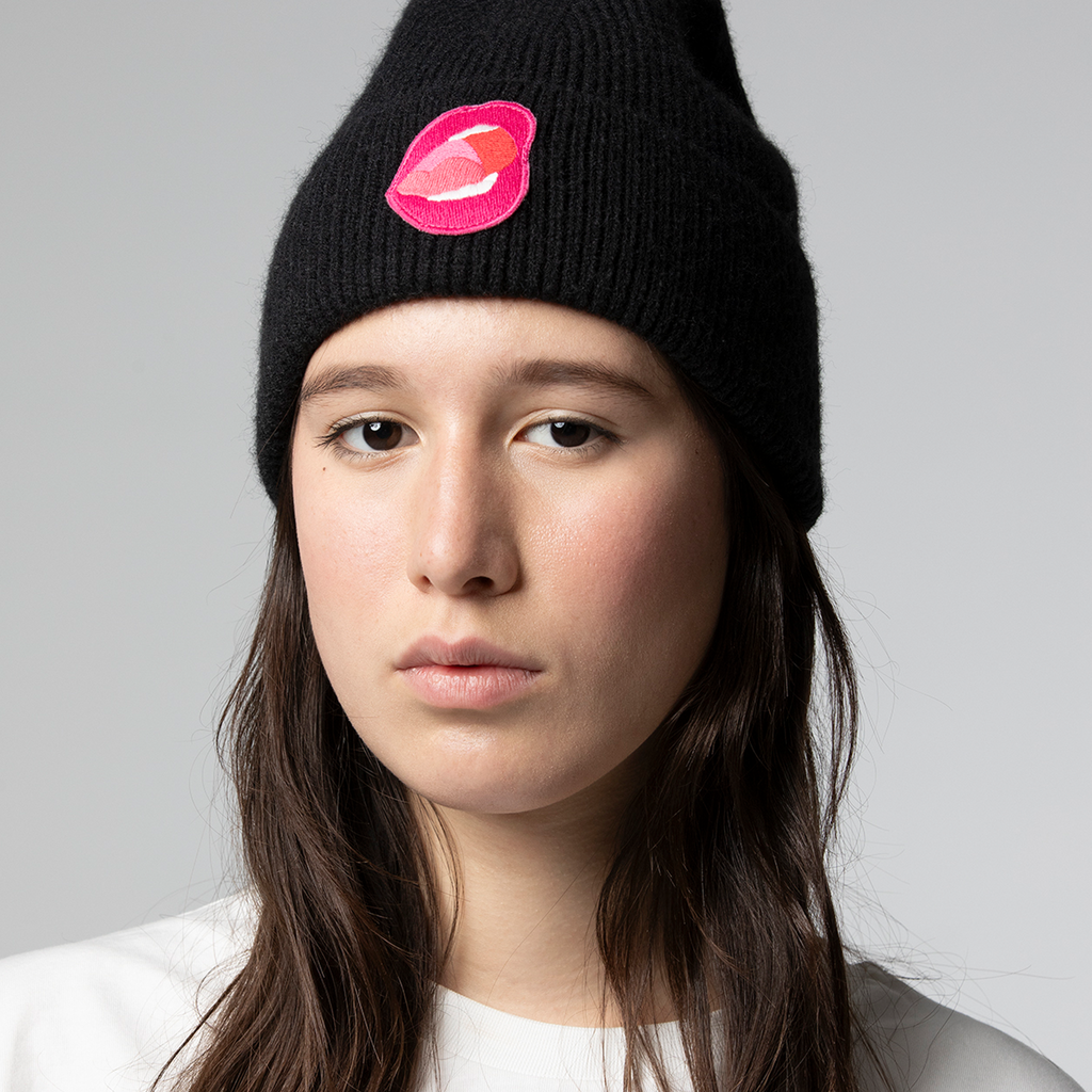 Tom Wesselmann "Mouth #7" Patch Knit Beanie – ROME PAYS OFF